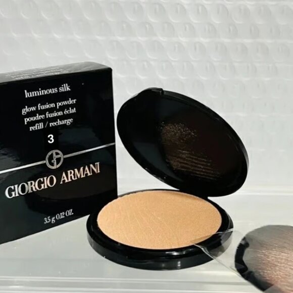 Makeup | Giorgio Armani Luminous Silk Glow Fusion Powder 3 | Poshmark